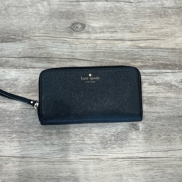 kate spade | Bags | Authentic Kate Spade Wallet | Poshmark